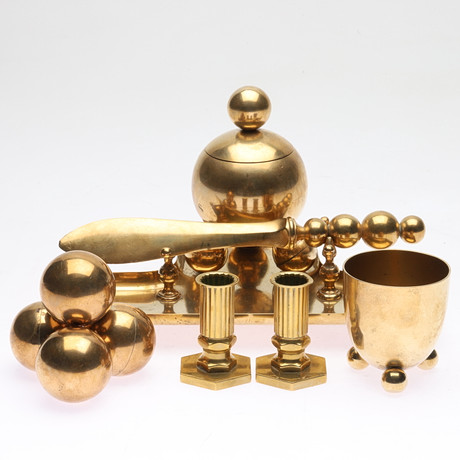 OBJETOS DE LATÓN, 4 partes, Gusums Bruk, 1900. Plata y metal - Estaño ...