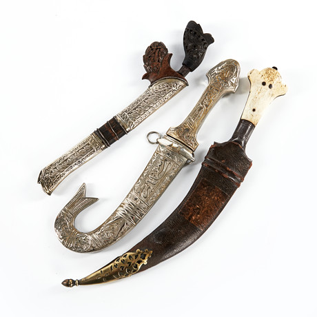 DAGGERS, 3 pcs, Middle East, India, Indonesia. Weapons & Militaria ...