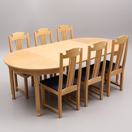 MATGRUPP, ek, 7 delar, runt bord med extra skivor, 1900-talets andra ...