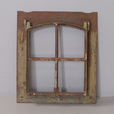 WINDOW ARCH, cast iron with purlin, 19th/20th century. Miscellaneous ...