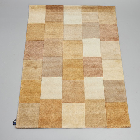 MATTA, "Lumbini", Axeco Design, beige med rutor. Mattor & Textil ...