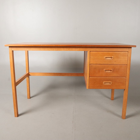 DESK with drawers mid 20th century. Furniture - Tables - Auctionet