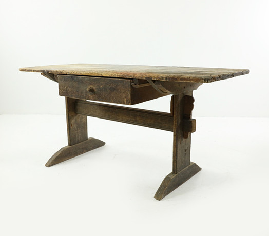 BOCKBORD, allmoge, Hälsingland, 17/1800-tal. Allmoge - Möbler - Auctionet