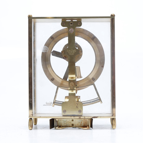 ”Kundo” elektromagnetisk skrivbordsur av Kieninger & Obergfell, omkring ...