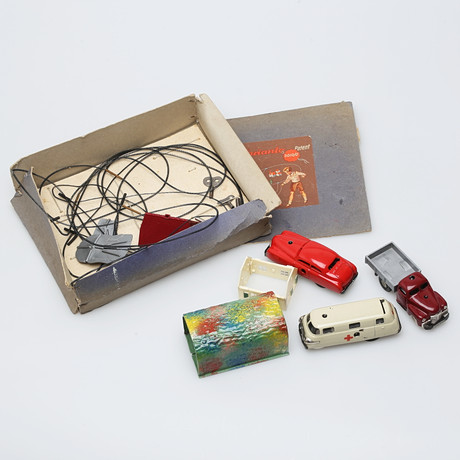 SCHUCO VARIANTO, 3 cars with accessories, original box. Toys - Toys ...