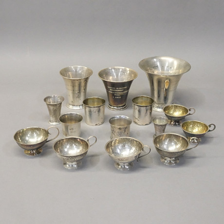 15 SILVER OBJECTS. Silver & Metals - Silver - Auctionet