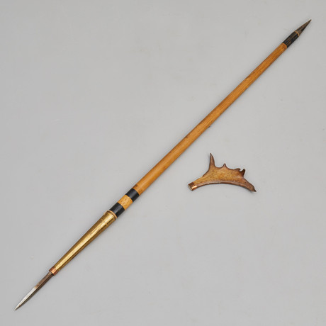 BEAR SPEAR, Sami type, signed Bror Marklund. Tribal art - Auctionet