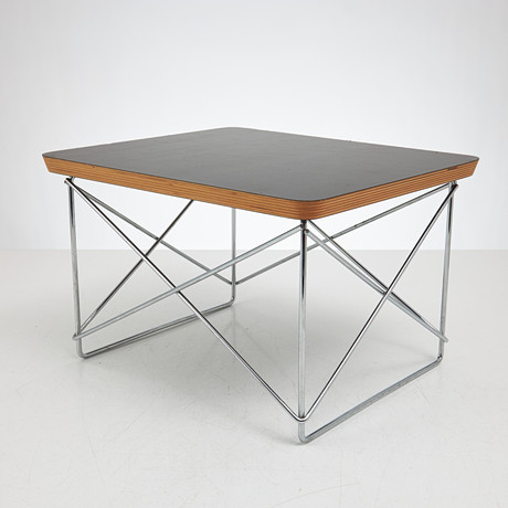 CHARLES & RAY EAMES. TABLE, LTR Occasional Table, design year 1950 ...