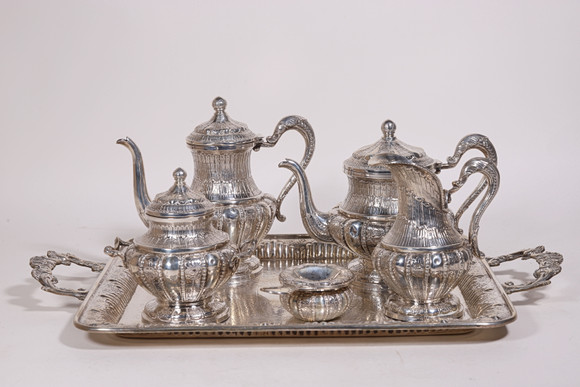 HUNTED SILVER COFFEE SET. SIX PIECES. SECOND THIRD 20TH CENTURY. Silver ...