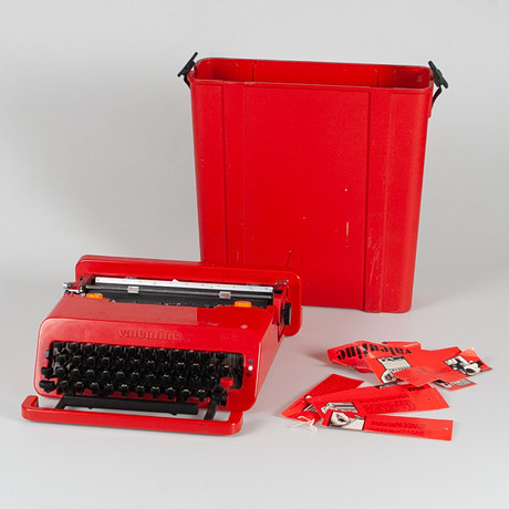 TYPEWRITER.1960s, Valentine, Olivetti, design Ettore Sotsass & Perry A ...