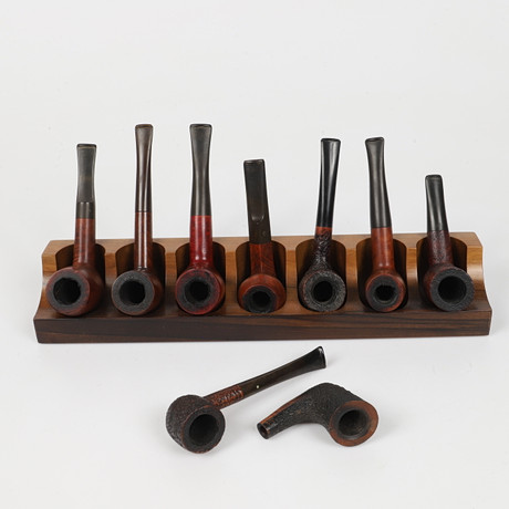PIPSTÄLL MED PIPOR, 10 delar, trä, England, 1900-talets andra hälft ...