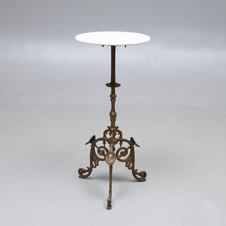 PILLAR TABLE, with stone top, frame of bronzed iron, end of the 19th ...