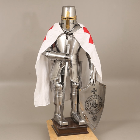 RUSTNING, riddare, metall på träsockel, samtida. Övrigt - Övrigt ...