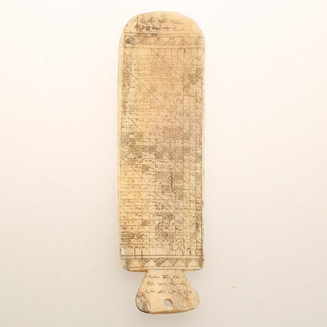 CALENDAR, bone, antique. Miscellaneous - Miscellaneous - Auctionet