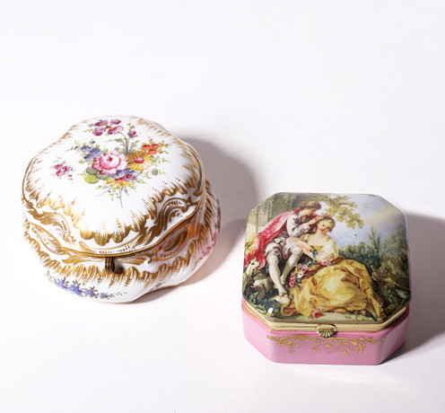 TWO BOXES IN EUROPEAN PORCELAIN. Ceramics & Porcelain - European ...