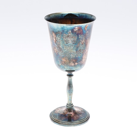 A QUEEN ELIZABETH JUBILEE SILVER GOBLET. Silver & Metals - Silver ...