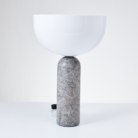 BORDSLAMPA, "Kizu", design Lars Tornøe för New Works, fot av marmor ...