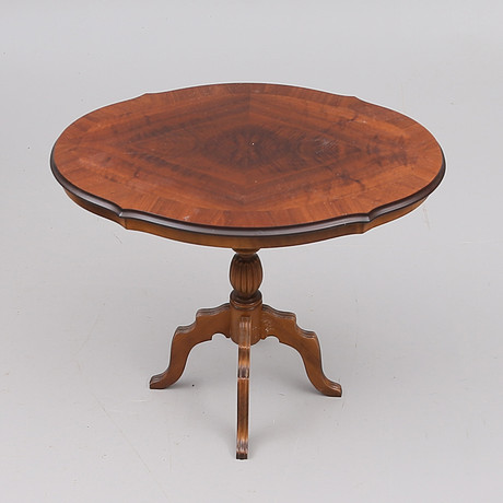 TABLE, new rococo, 20th century. Furniture - Tables - Auctionet