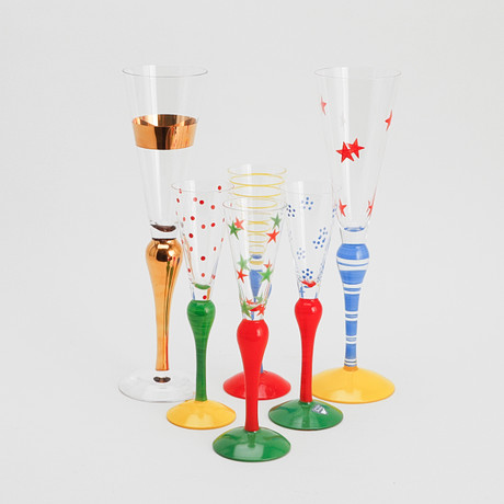 ANNE NILSSON. Champagneglas "Clown" och "Clown gold" och snapsglas ...