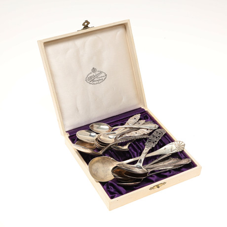 A Collection SILVER, 24 parts, coffee spoons, serving spoons, total ...