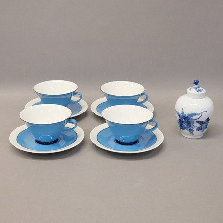 ARABIA, TEA SET PARTS, "HARLEKIN", 8 PARTS AND LIDS, "BLUE FLOWER ...