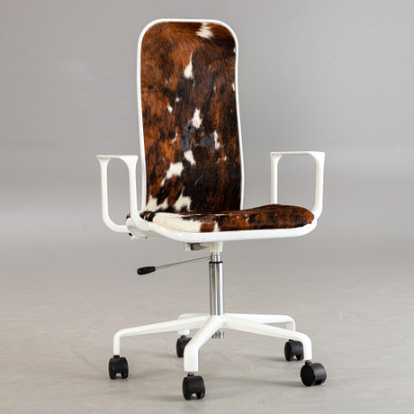 FREDERICK SCOTT. ICF. Swivel armchair 'Supporto'. Furniture - Armchairs ...