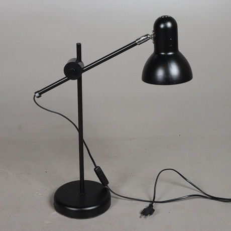 DESK LAMP, "Co tech lightning". Lighting & Lamps - Table Lamps - Auctionet