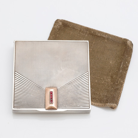 French Art Deco powder compact in silver, circa 1930. Silver & Metals ...