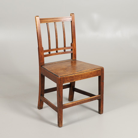 A 19TH CENTURY 'SUFFOLK' CHAIR. Furniture - Armchairs & Chairs - Auctionet