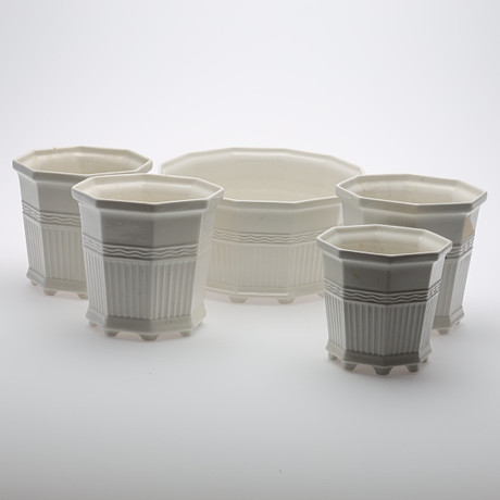 PRINS EUGEN. OUTER LINING 4 Gustavsberg and 1 Rörstrand. Ceramics ...