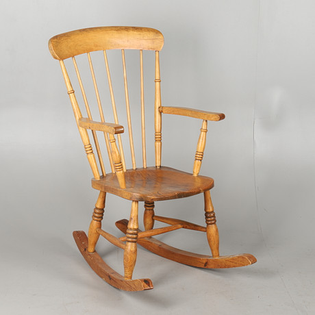 A MODERN PINE AND ELM SEATED STICK BACK ROCKING CHAIR. Furniture ...