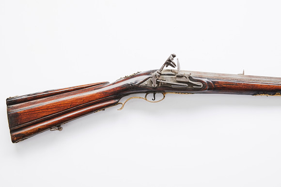 FLINT LOCK RIFLE, with snap lock, Italian, late 18th century, Naples ...