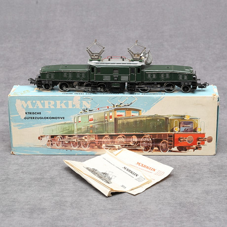 MÄRKLIN 3015 Electric locomotive "The crocodile", original box. Toys ...
