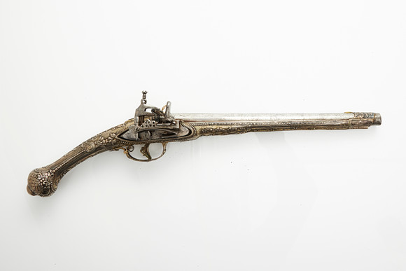 FLINT LOCK PISTOL, with miquelet lock, Greek or Balkan, early 19th ...