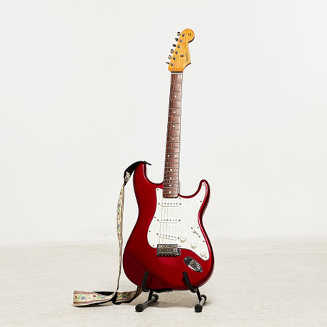 FENDER. elgitarr, Stratocaster, Mexico. Samlarföremål - Musikinstrument ...