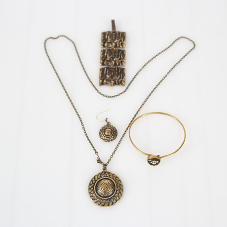 JOYERÍA, bronce, 4 partes, Pentti Sarpaneva, segunda mitad del siglo XX ...