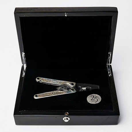 LEATHERMAN, multi-tool, 1983, 25th anniversary model in numbered ...