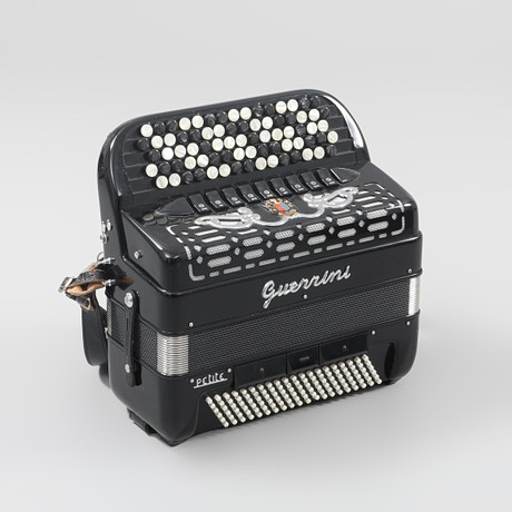 DRAG GAME, Guerrini Petite. Collectables - Musical instruments - Auctionet