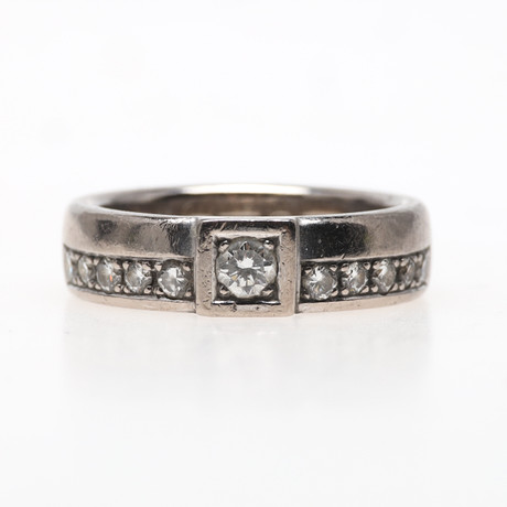 ALLIANCE RING, in 18K white gold. Jewellery & Gemstones - Alliance ...