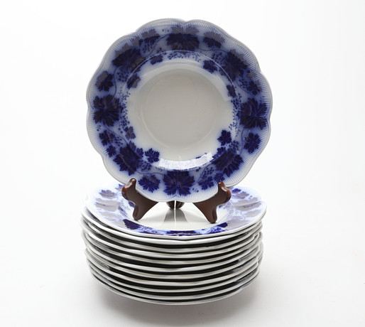 ARTHUR PERCY. PLATES, 12 pcs, deep, Gefle "Vine" 1900s. Ceramics ...