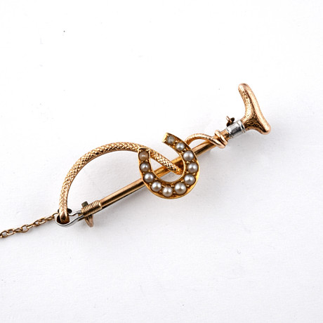 A GOLD AND PEARL HUNTING BROOCH. Jewellery & Gemstones - Brooches ...