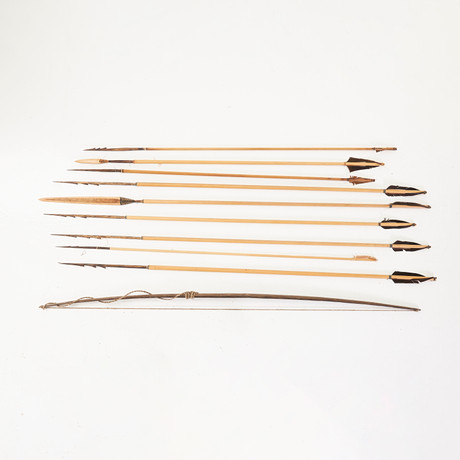 BOW, ARROWS, 9 pcs., 1950s, Xavante tribe, Brazil. Hunting arrows made ...