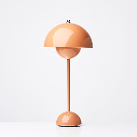 VERNER PANTON. TABLE LAMP, "Flowerpot", for &Tradition, in peach/coral ...