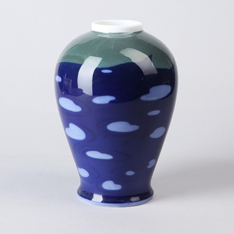 CARL MORTENSEN. Vas, porslin, signerad "CM", Royal Copenhagen, Danmark ...