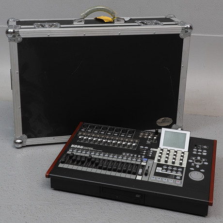 DIGITAL RECORDING STUDIOMIXER, Korg D3200, up to 32 tracks ...