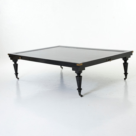 ENGLESSON coffee table, Colonial Noir, fluted legs, on brass castors ...