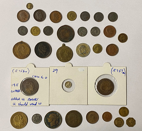 AN INTERESTING COLLECTION OF VICTORIAN AND EDWARDIAN TOY MONEY. Coins ...