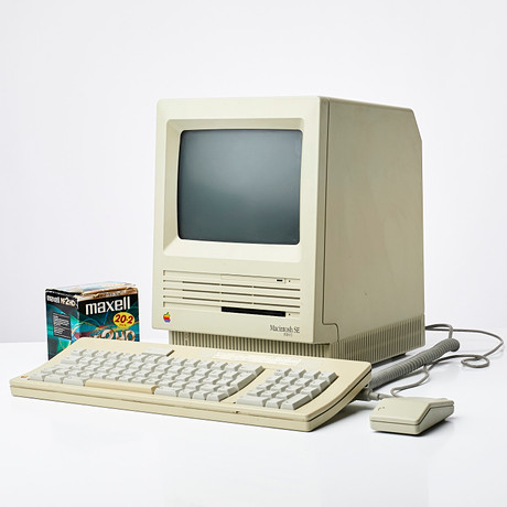 MACINTOSH SE, FD HD, computer, model M5011, Apple Computer Inc., 1988 ...