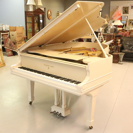 FLYGEL, Steinway & Sons. Samlarföremål - Musikinstrument - Auctionet