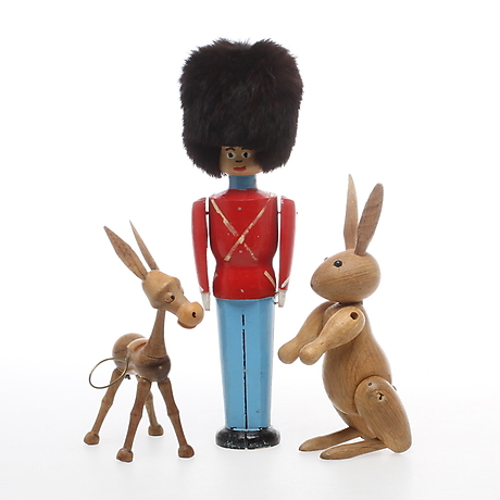 FIGURES, 3 pcs, wood, including rabbit, Kay Bojesen, 20th century. Toys ...